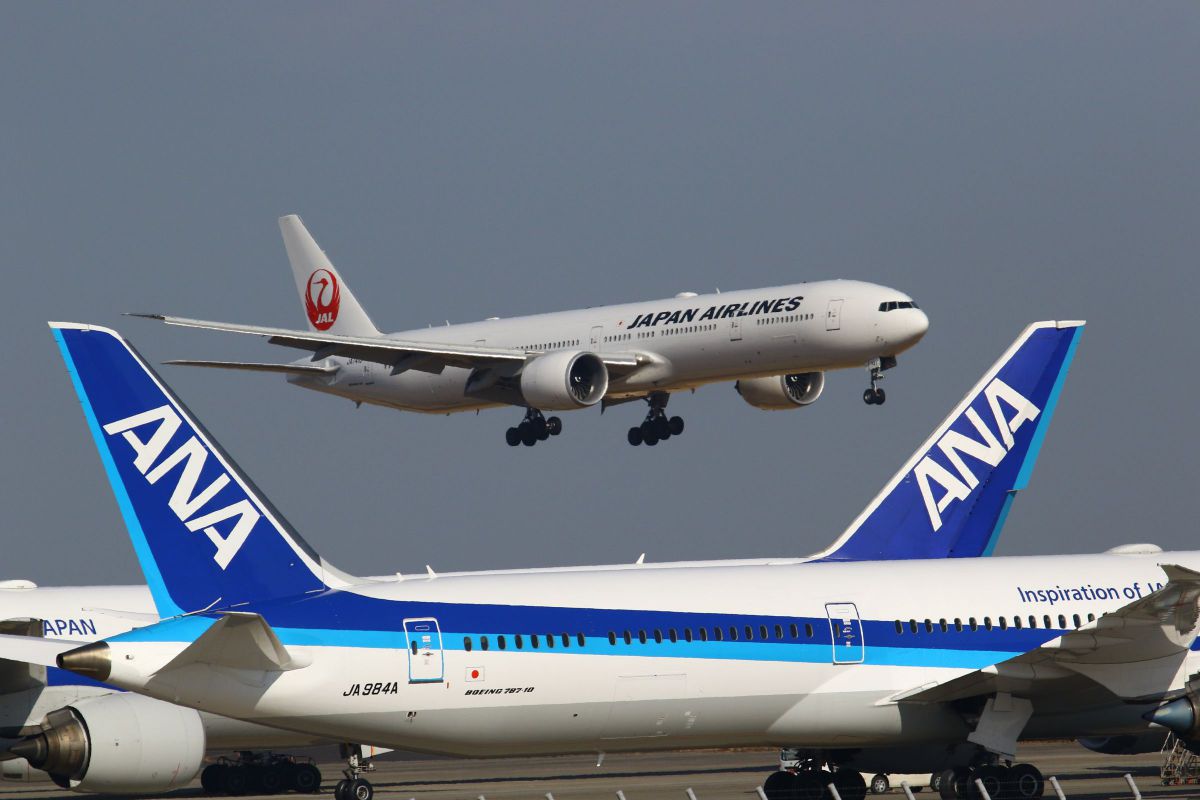 JA741J_JL46_CDG-HND | GANREF