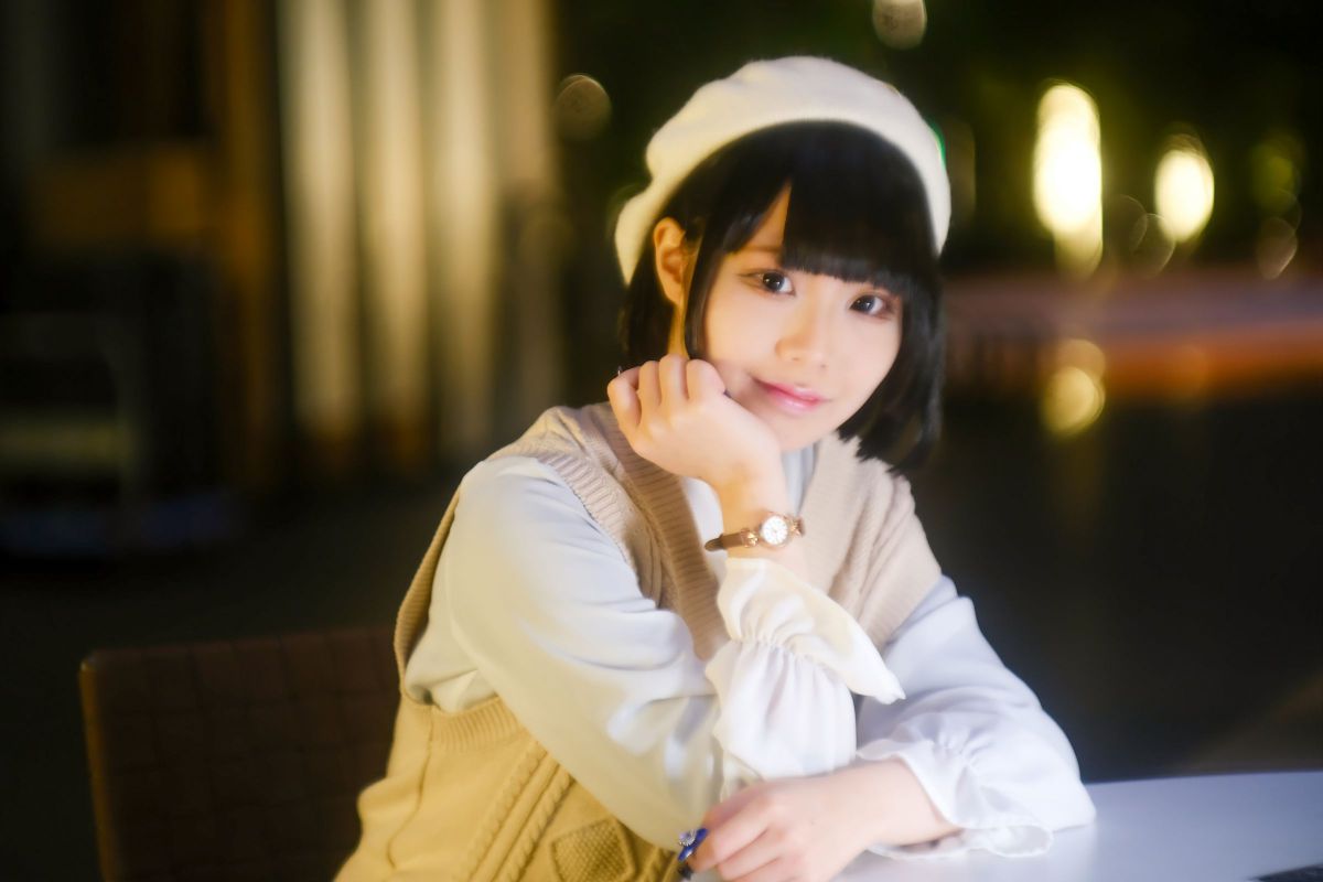 which one is the real me | GANREF