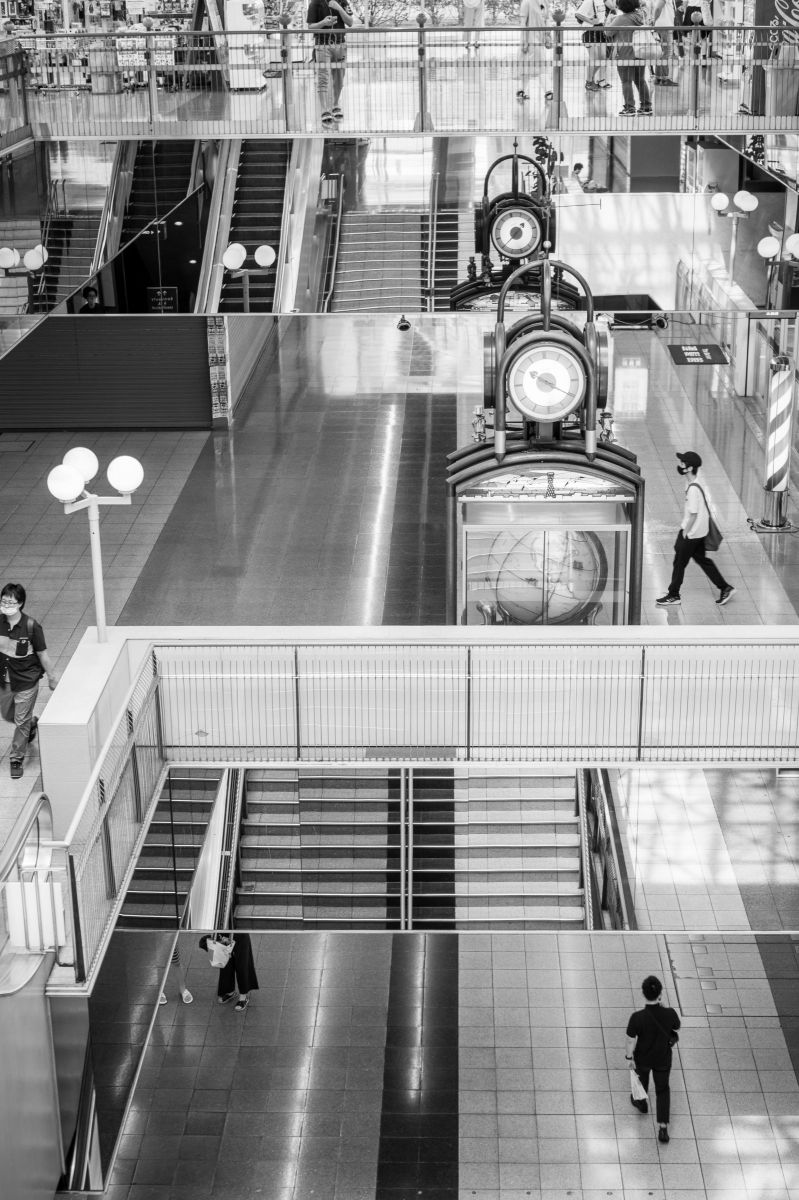 Mirror Mirror | GANREF