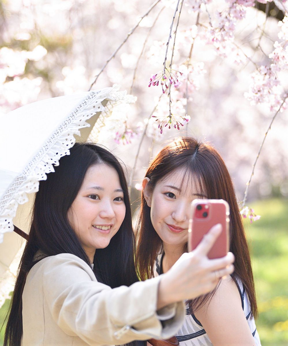 自我撮り | GANREF