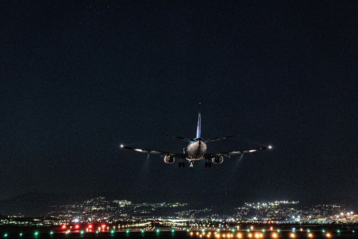 Night flight | GANREF