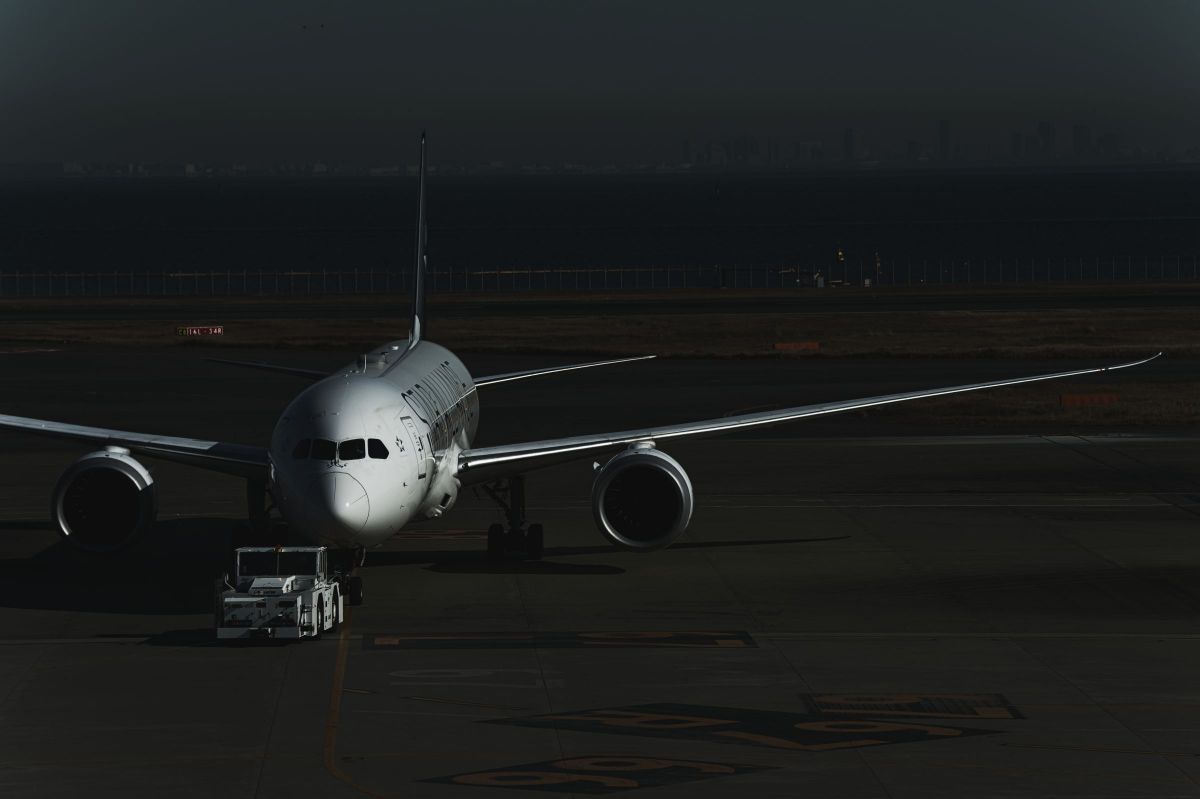 モノクロスタアラB8 | GANREF