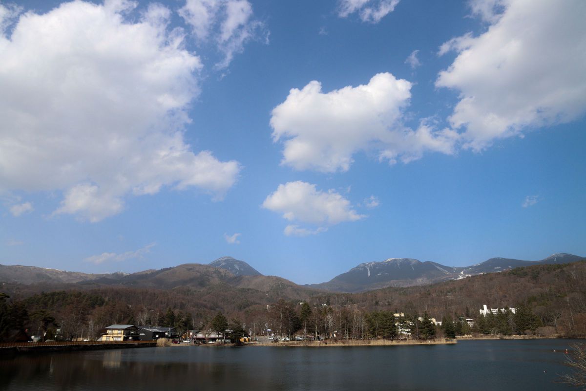 春先の蓼科湖 | GANREF