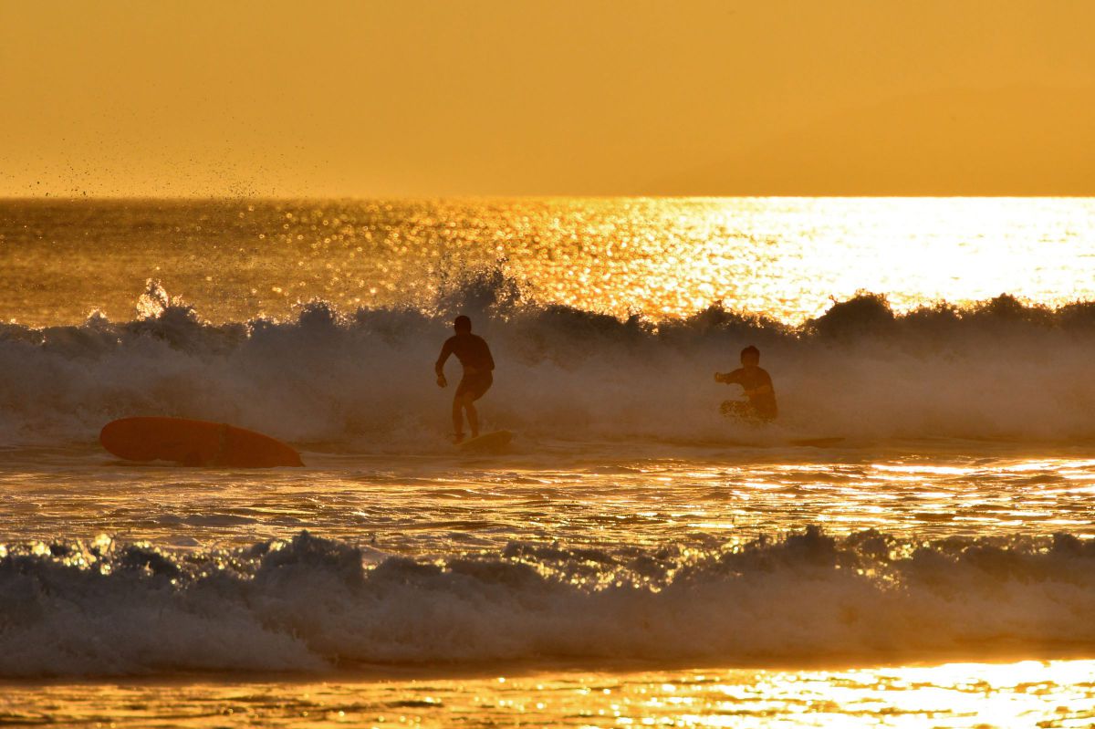 Golden hour | GANREF