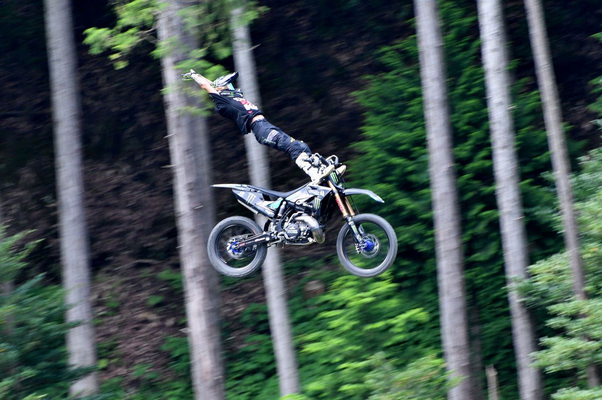 Flying rider Ⅱ | GANREF