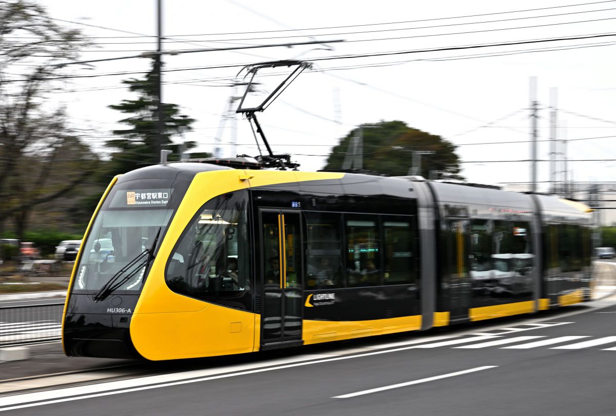 宇都宮ライトレール LRT かしの森② | GANREF