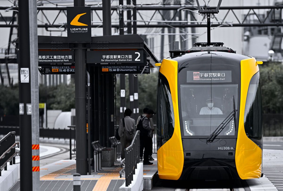 宇都宮ライトレール LRT かしの森 | GANREF