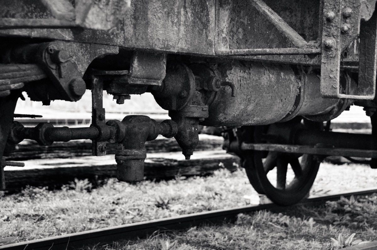 『The ancient cargo car』 | GANREF