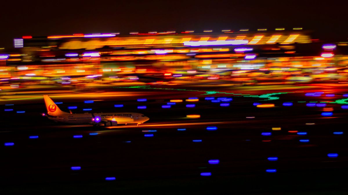 流し撮りに挑戦@羽田空港 | GANREF