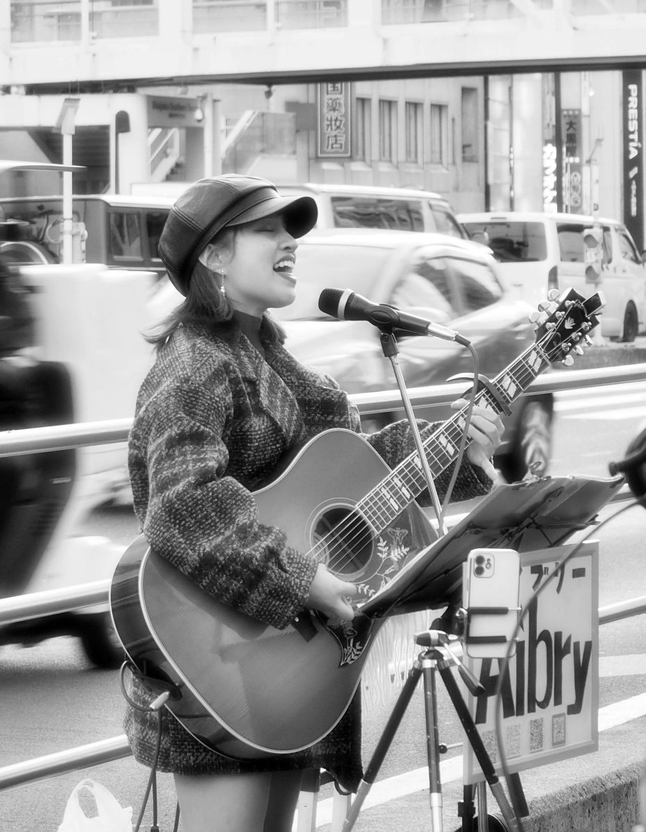 空の下のDiva | GANREF