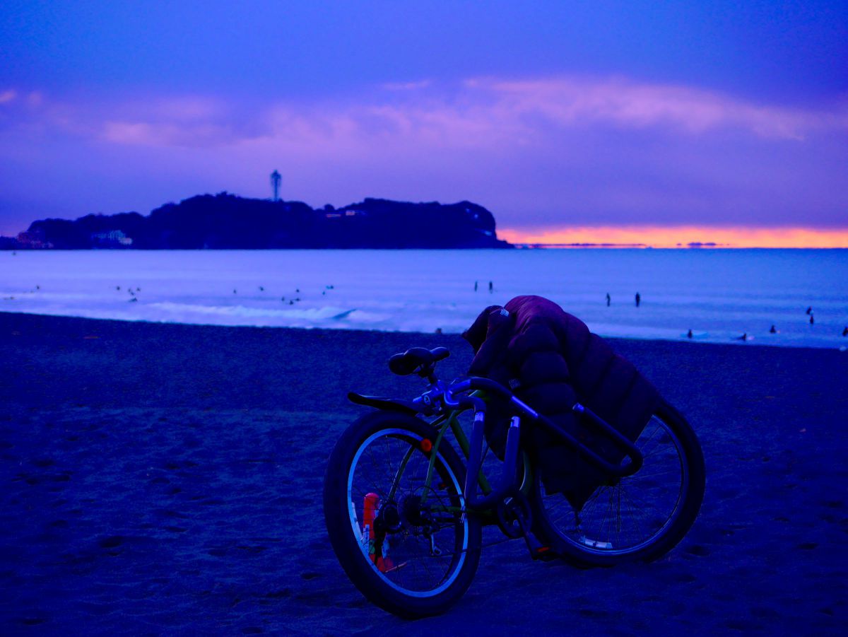 on the beach | GANREF