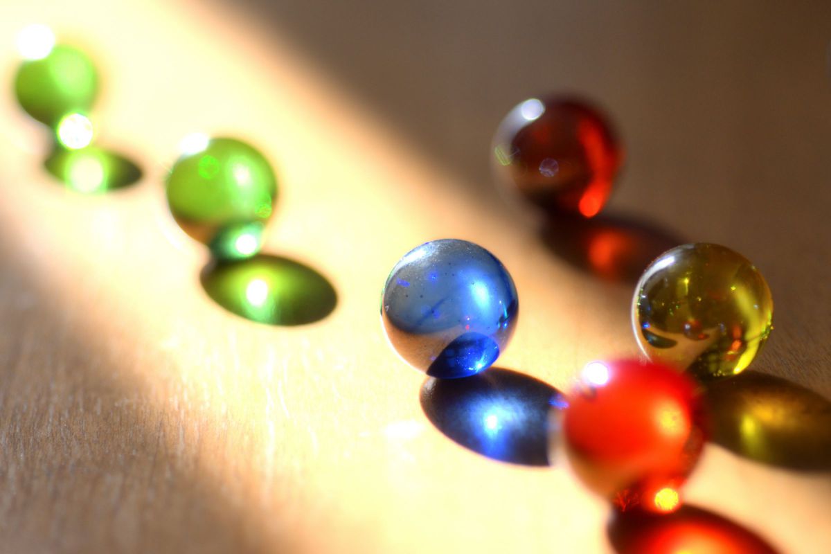 Autumn sunlight | GANREF