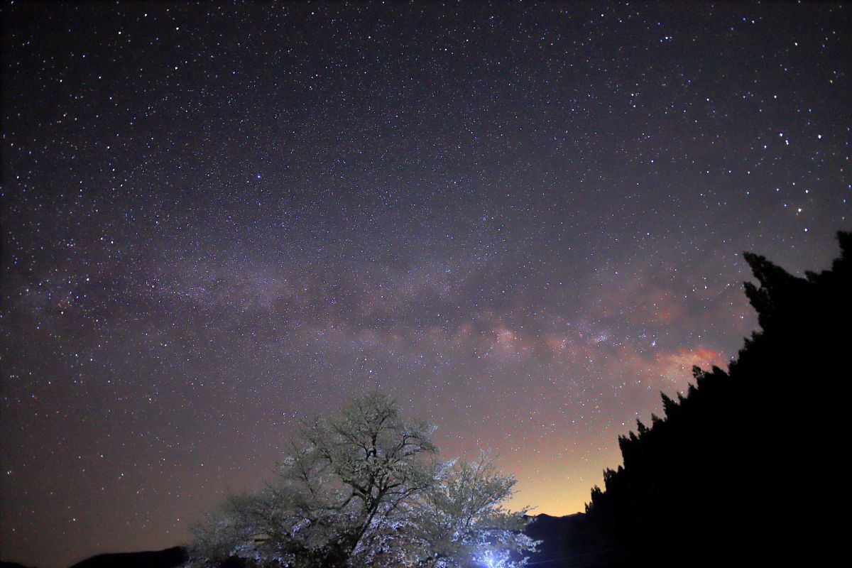 Rising Milky Way | GANREF