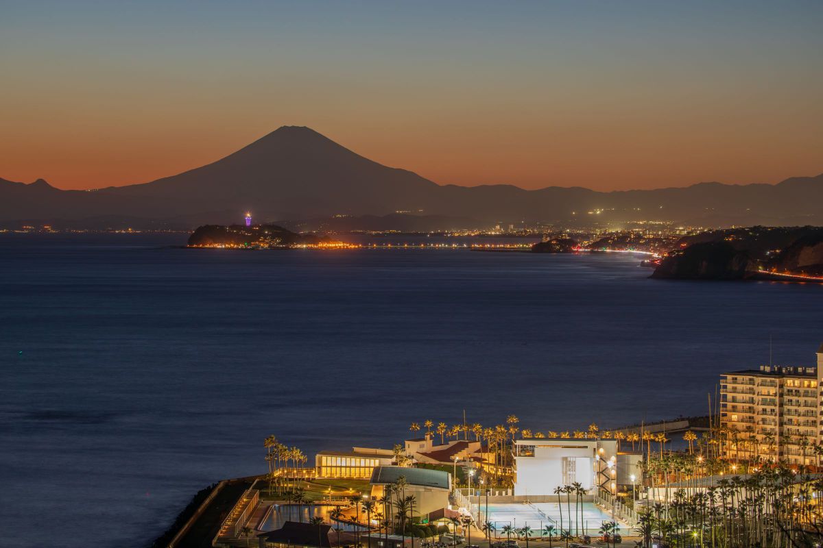 暮れゆく2024 | GANREF