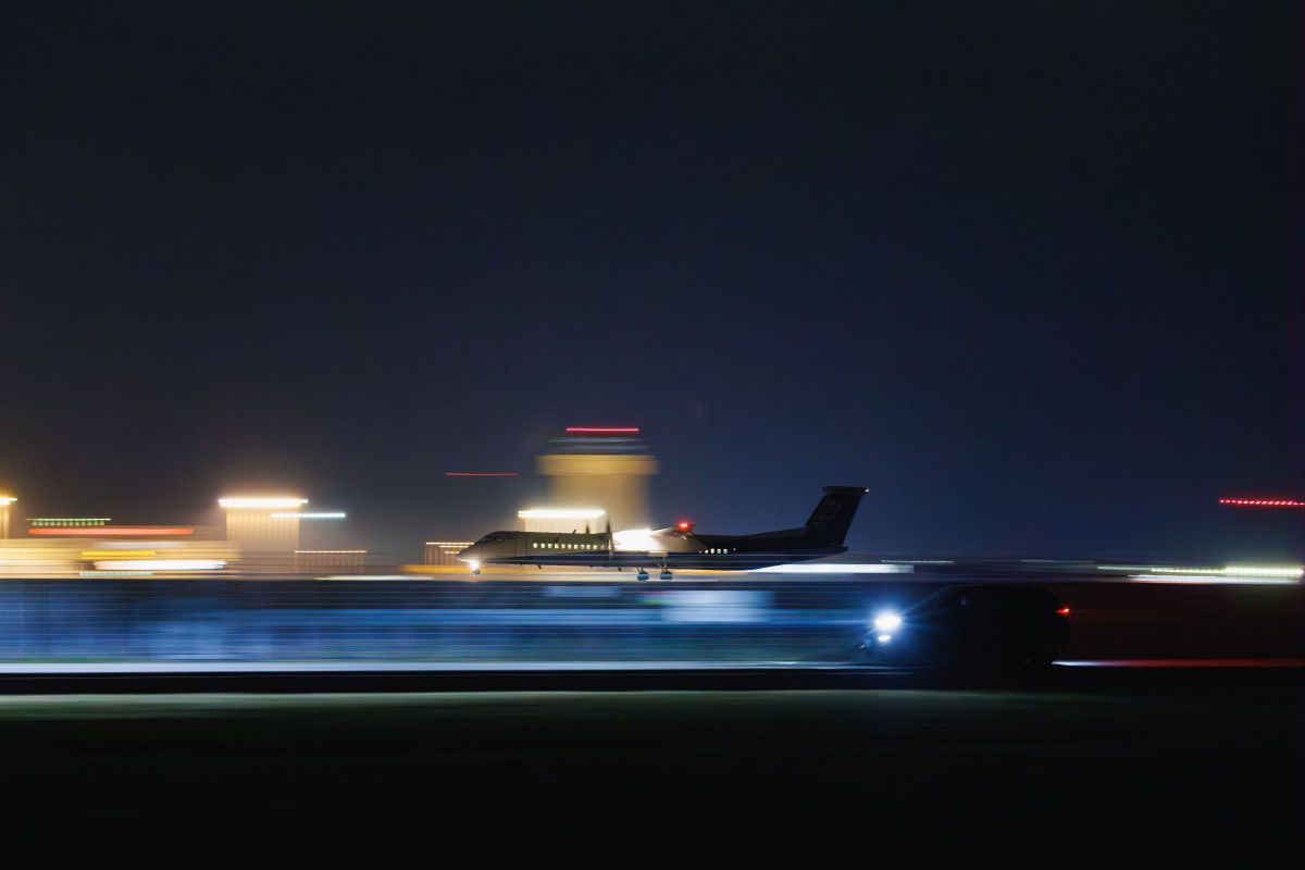 side by side | GANREF