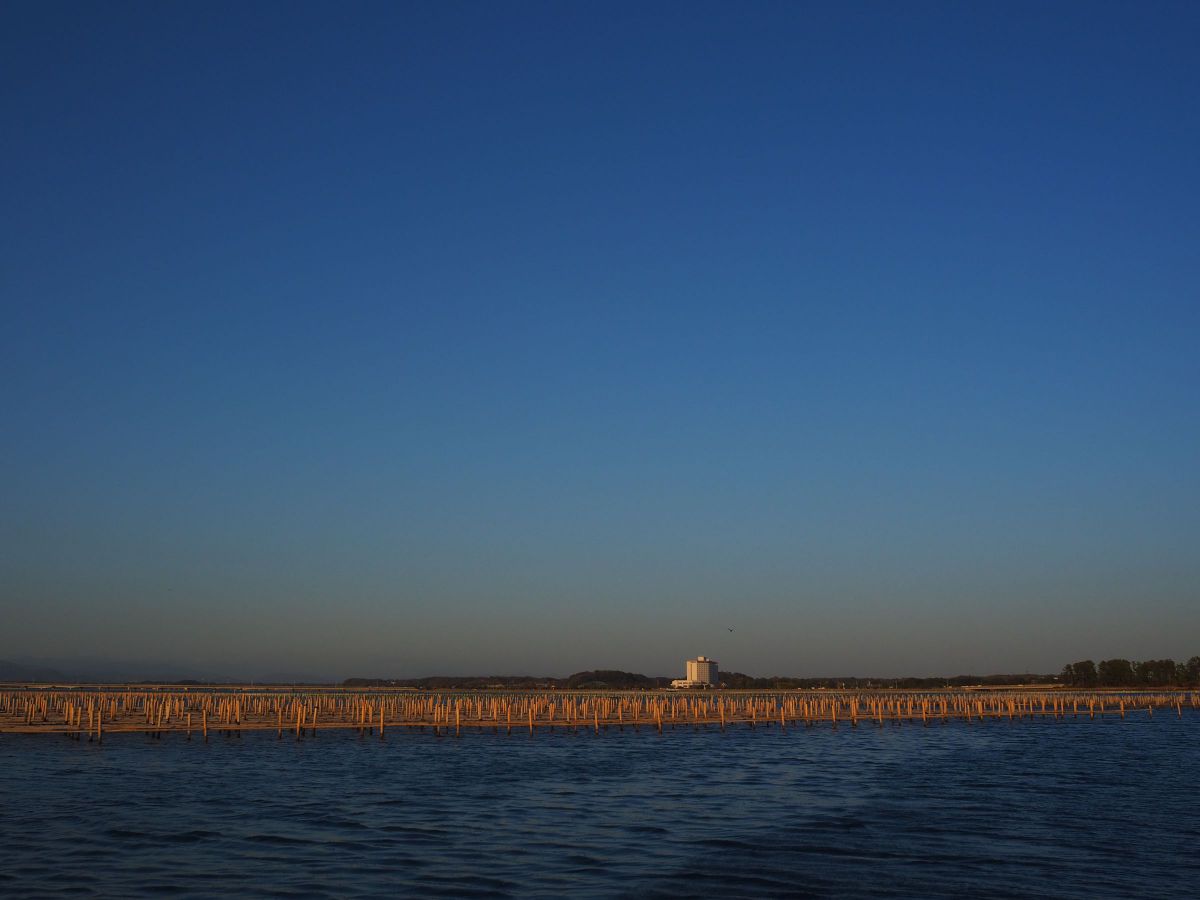 Blue sky at sunset | GANREF