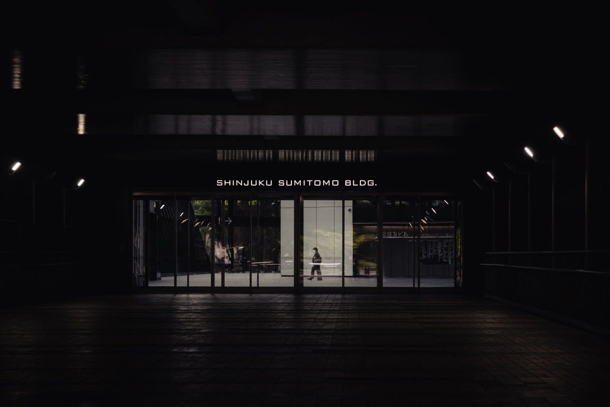 The other side. | GANREF