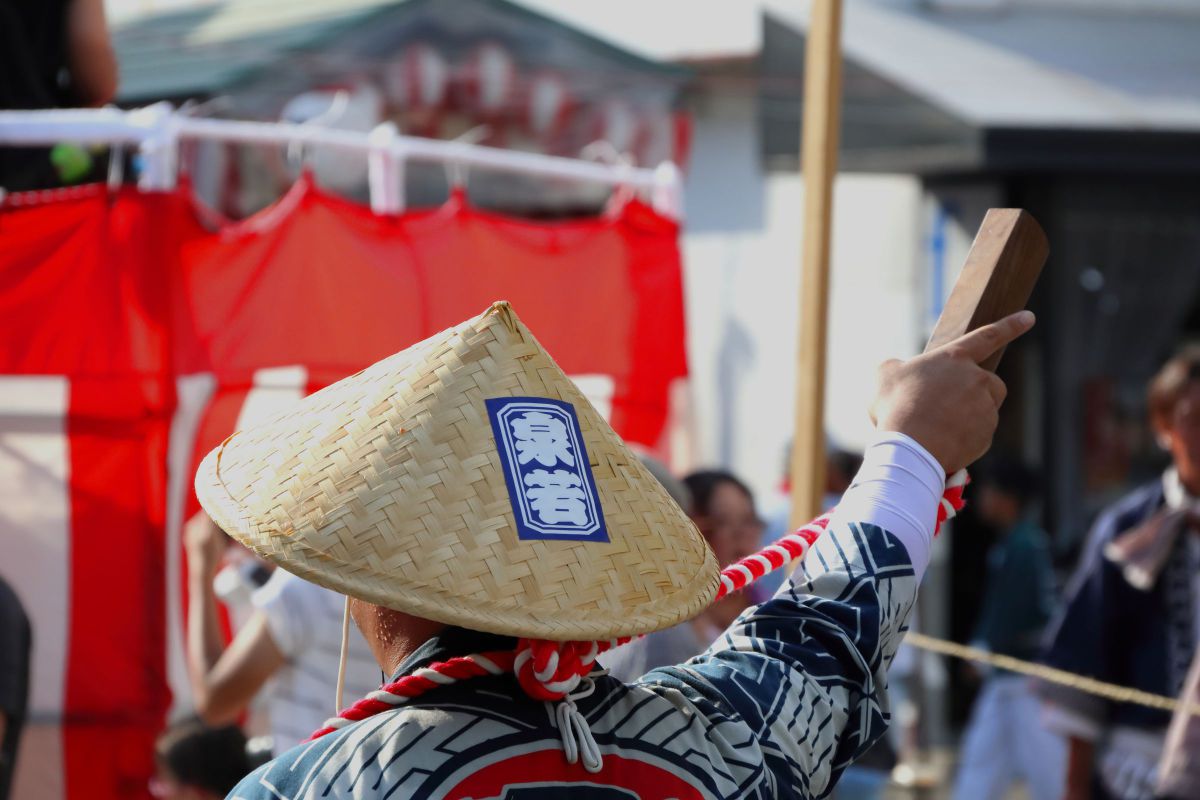 右向け右！ | GANREF