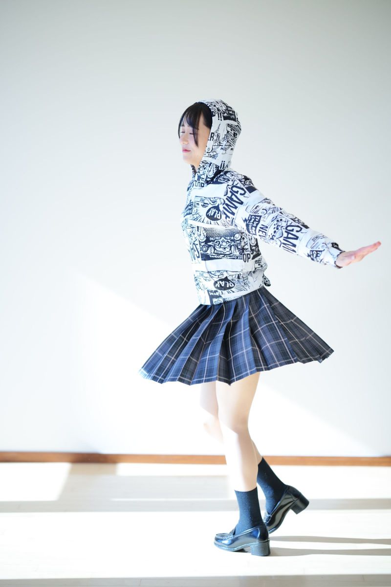 Like a honeybee（ミツバチのように） | GANREF