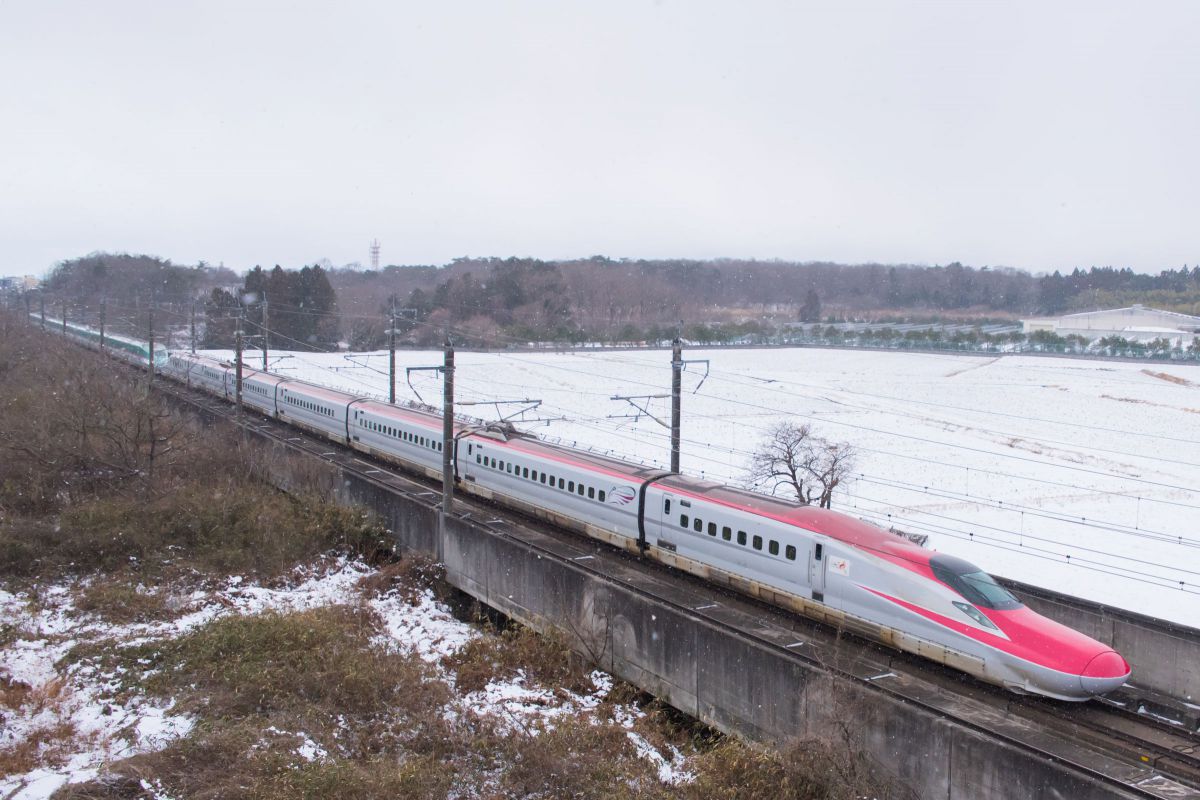 JR東北新幹線 E6系こまち+E5系はやぶさ | GANREF