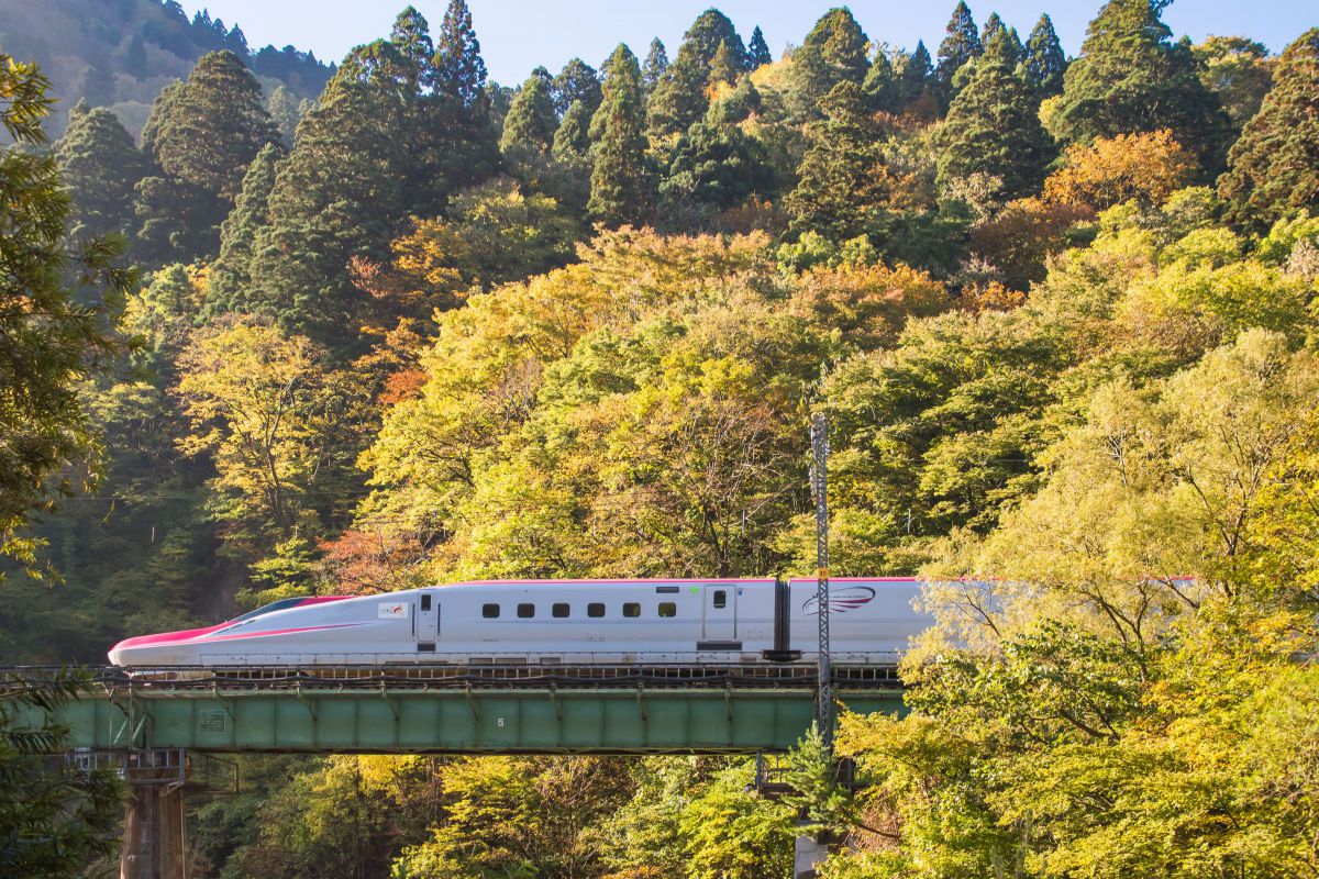 JR秋田新幹線 E6系 こまち 1 | GANREF