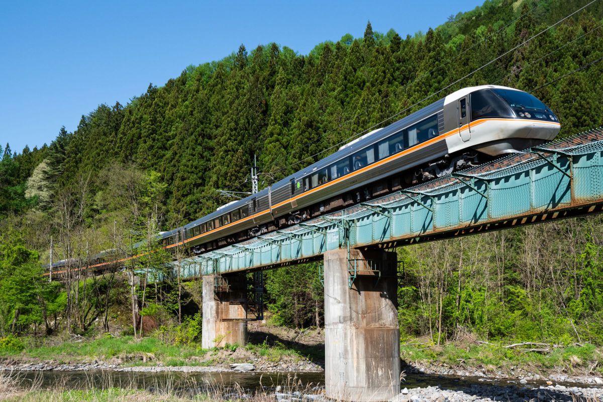 24.05.04-001 JR中央西線 383系しなの | GANREF