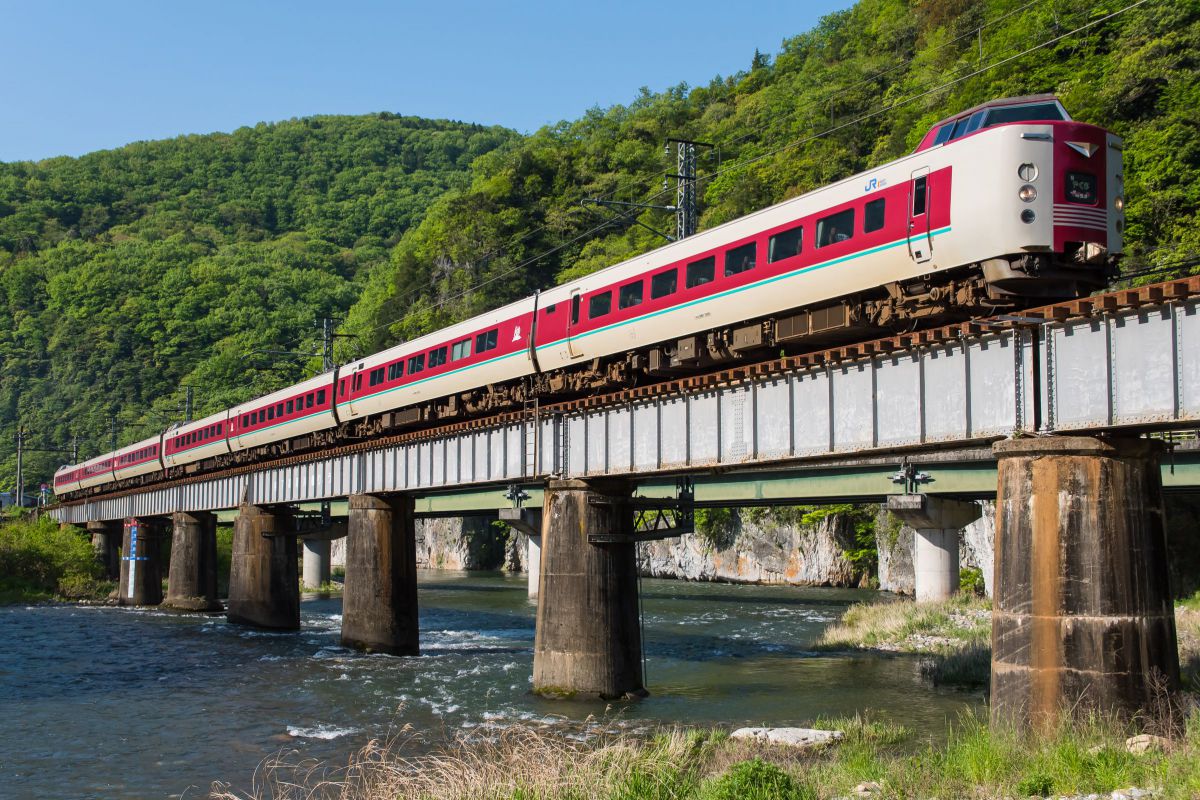 JR伯備線 381系やくも 1 | GANREF