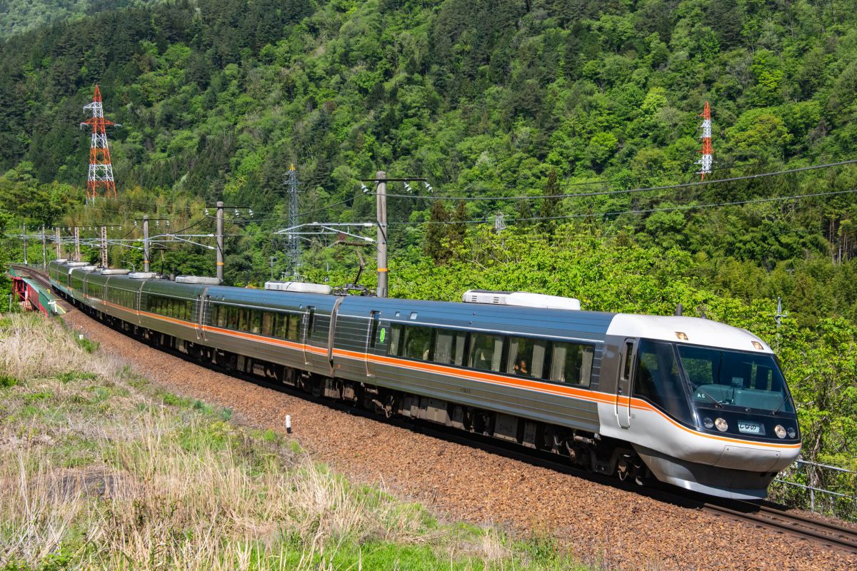 24.05.03-001 JR中央西線 383系しなの | GANREF