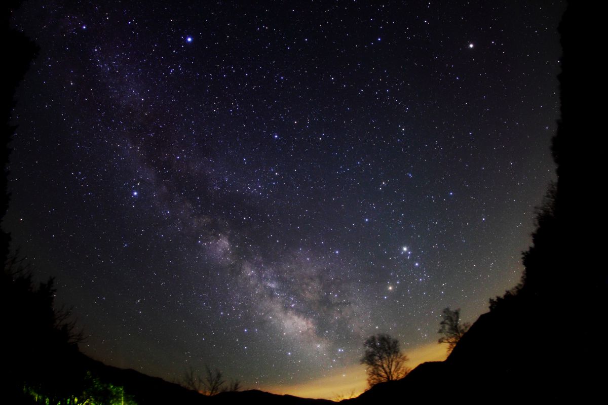 一昔前のフルサイズと最新のAPS-Cのノイズ比較 | GANREF