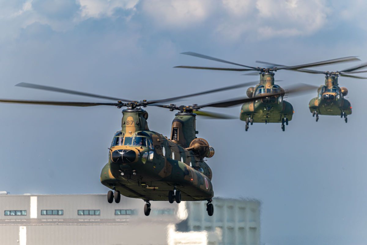 鉄の虫、地に降りる | GANREF