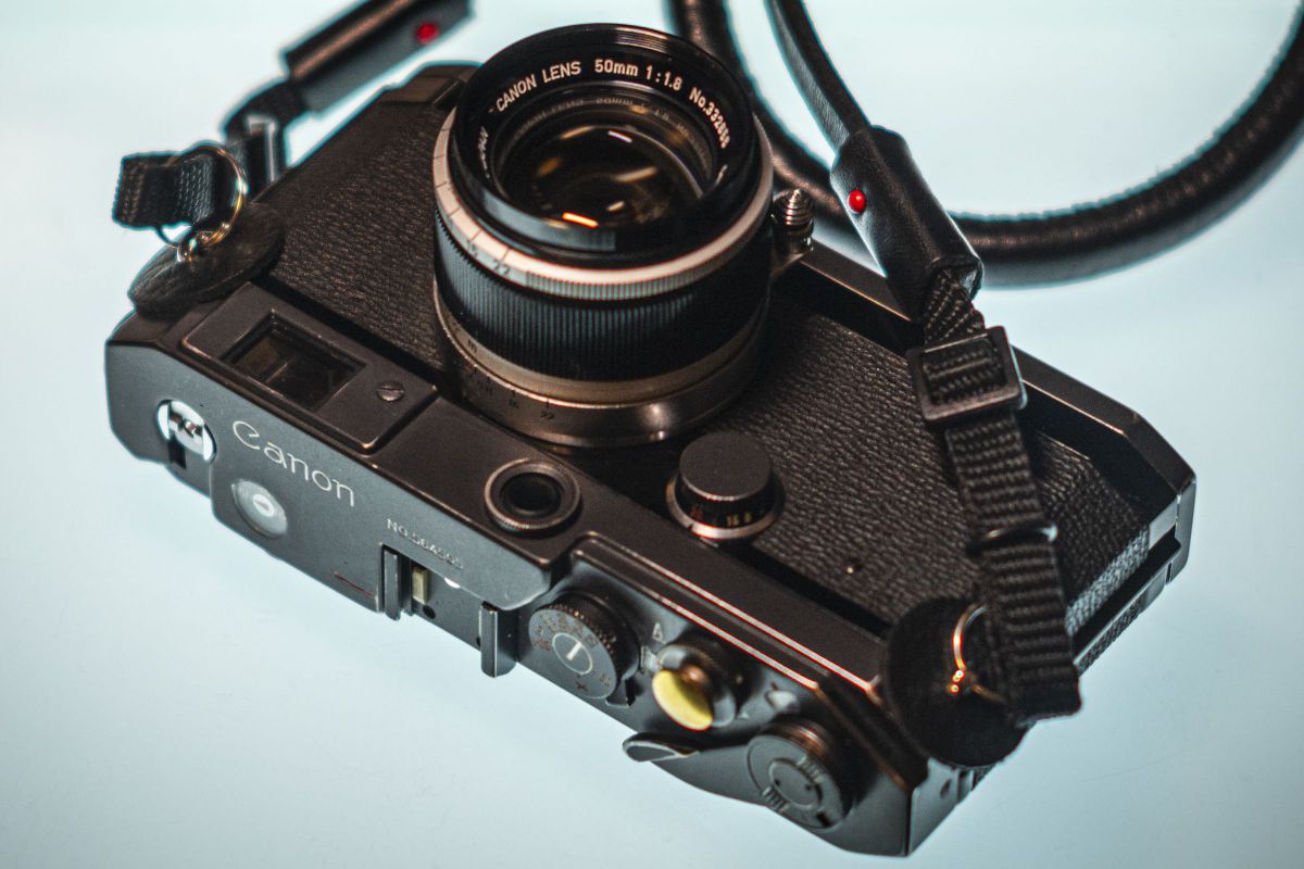 オールドCANONを黒く塗りました | GANREF