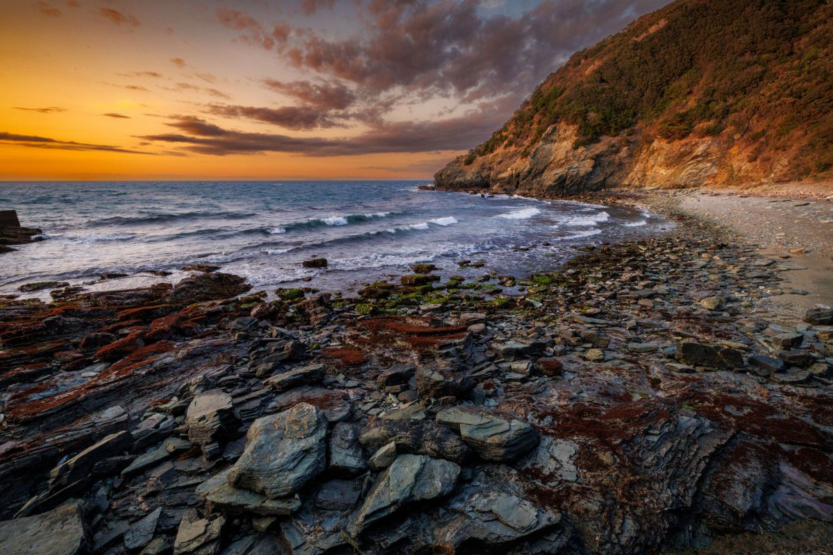 Sunset Rocks Beach | GANREF