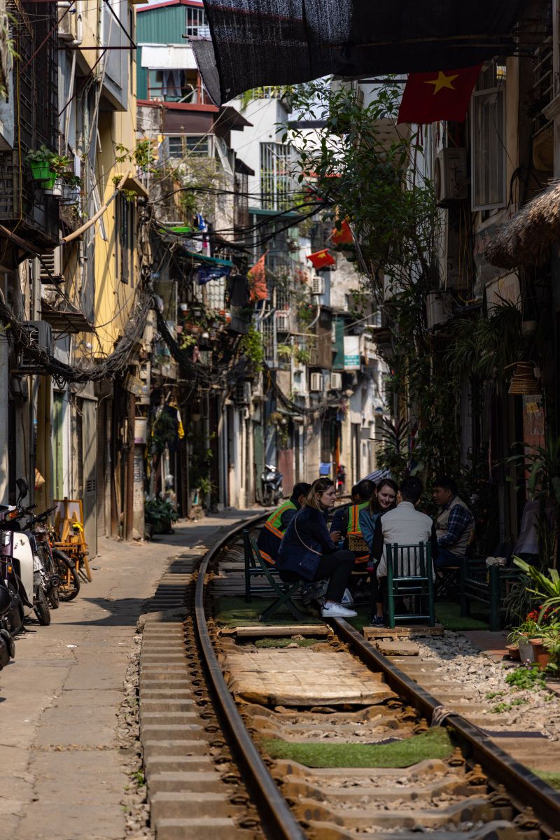 Train Street | GANREF