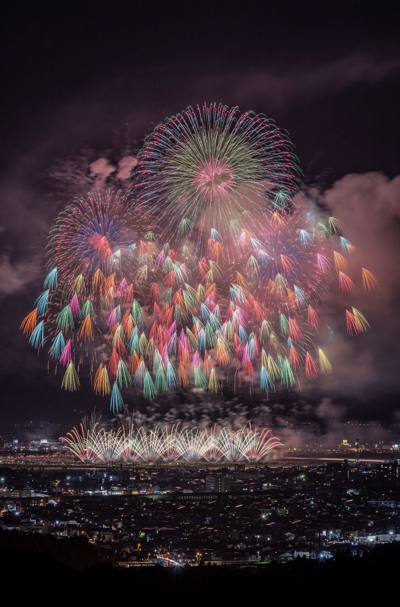 𝚋𝚎𝚊𝚞𝚝𝚢 𝚒𝚜 𝚎𝚗𝚍𝚕𝚎𝚜𝚜 | GANREF