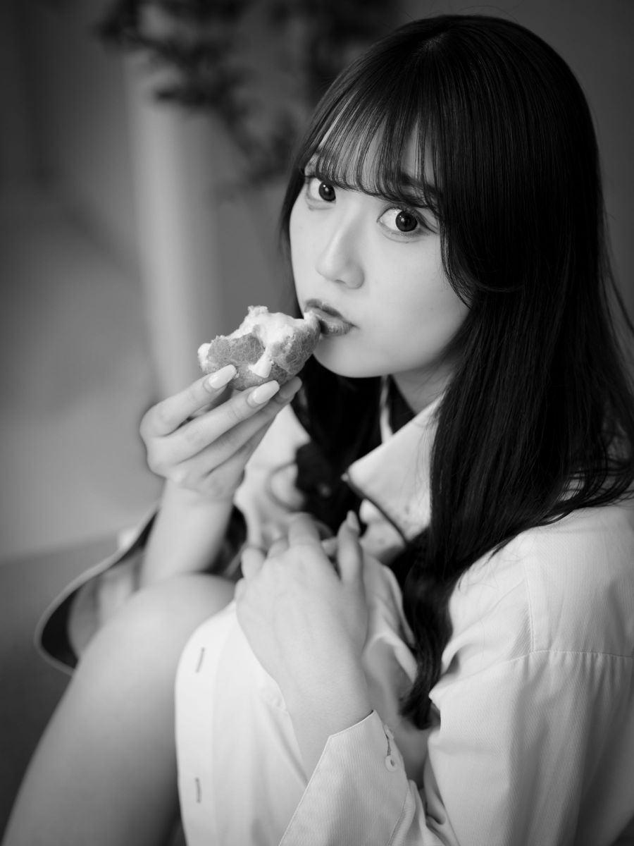 Kiss Me Baby | GANREF