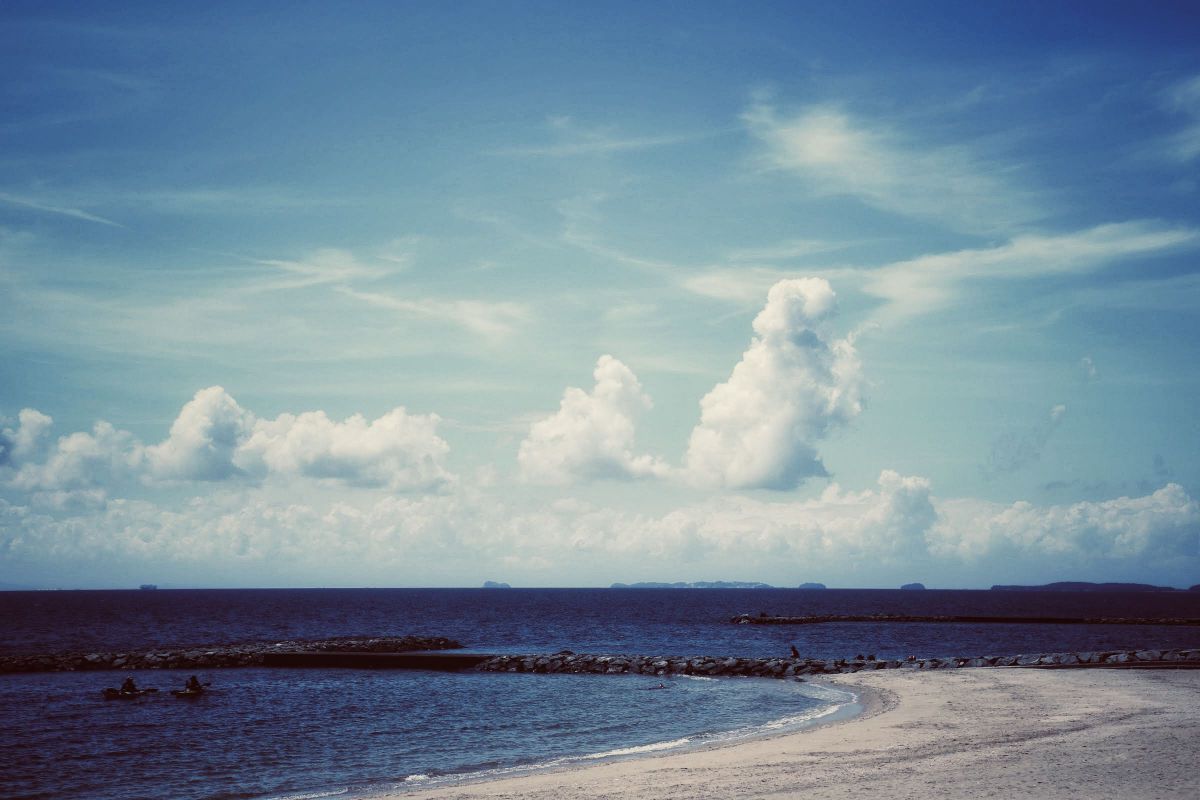 sky blue & sea blue | GANREF