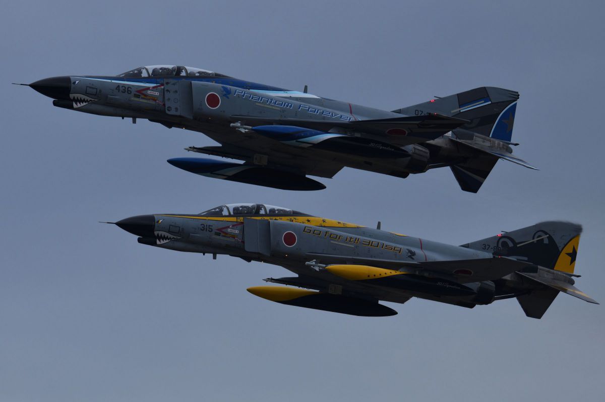 301飛行隊 F-4EJ改 特別塗装機 フォーメーションフライト | GANREF