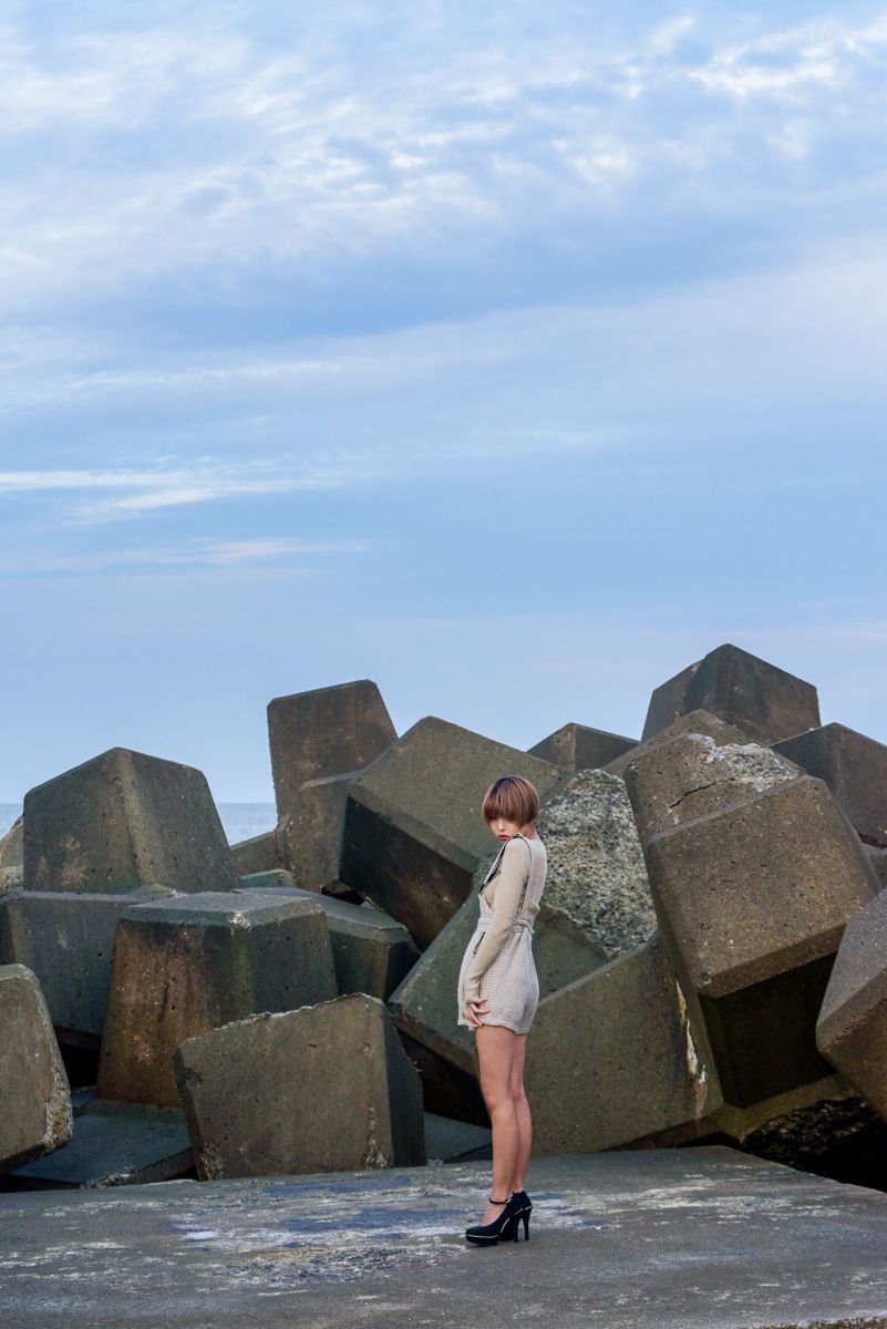 distant seas | GANREF