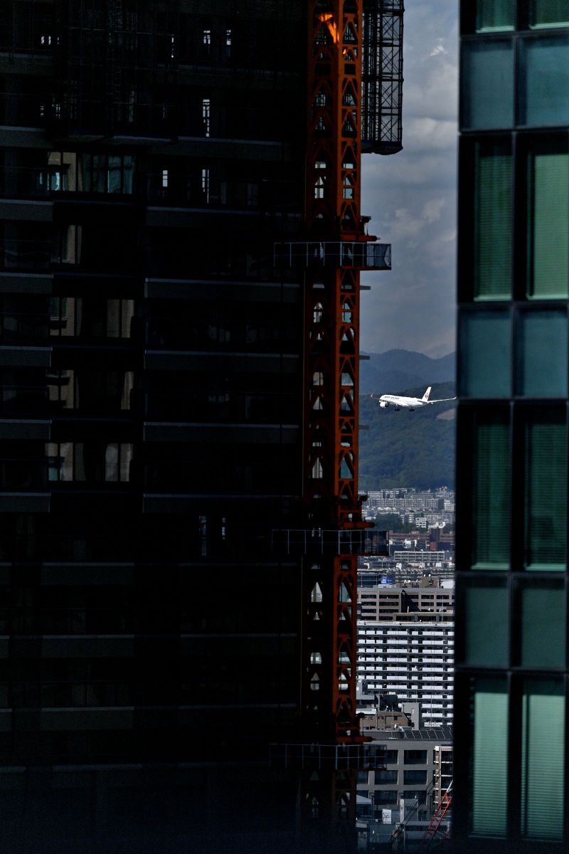 [ニコン Z8＆超望遠レンズ][飛行機編] レビュー vo.11 Z8の被写体検出AFを極限⁈ まで試す「神業チャレンジ！」 episode 2 | GANREF