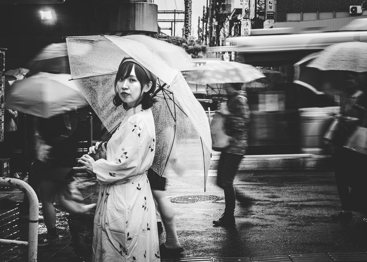 Rainy Walk | GANREF
