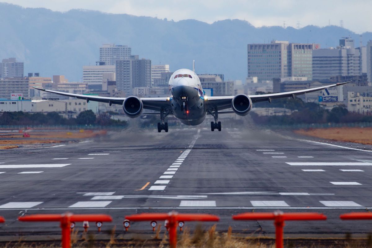 Take off !! | GANREF