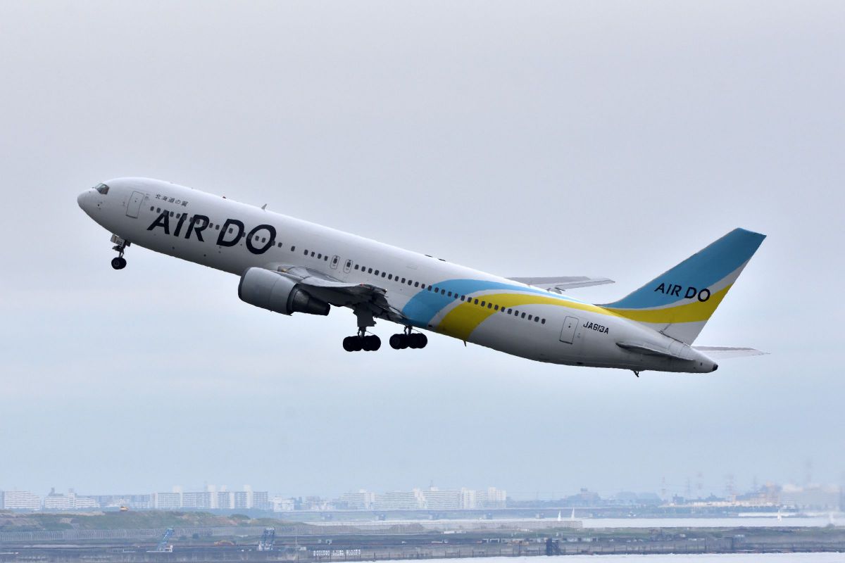 BOEING 767 AIR DO | GANREF