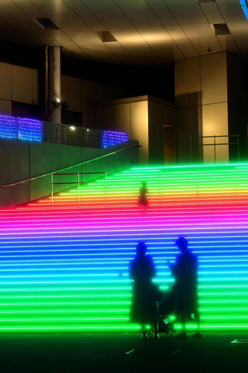 虹の階段で | GANREF