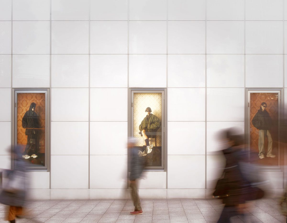 White wall scenery | GANREF